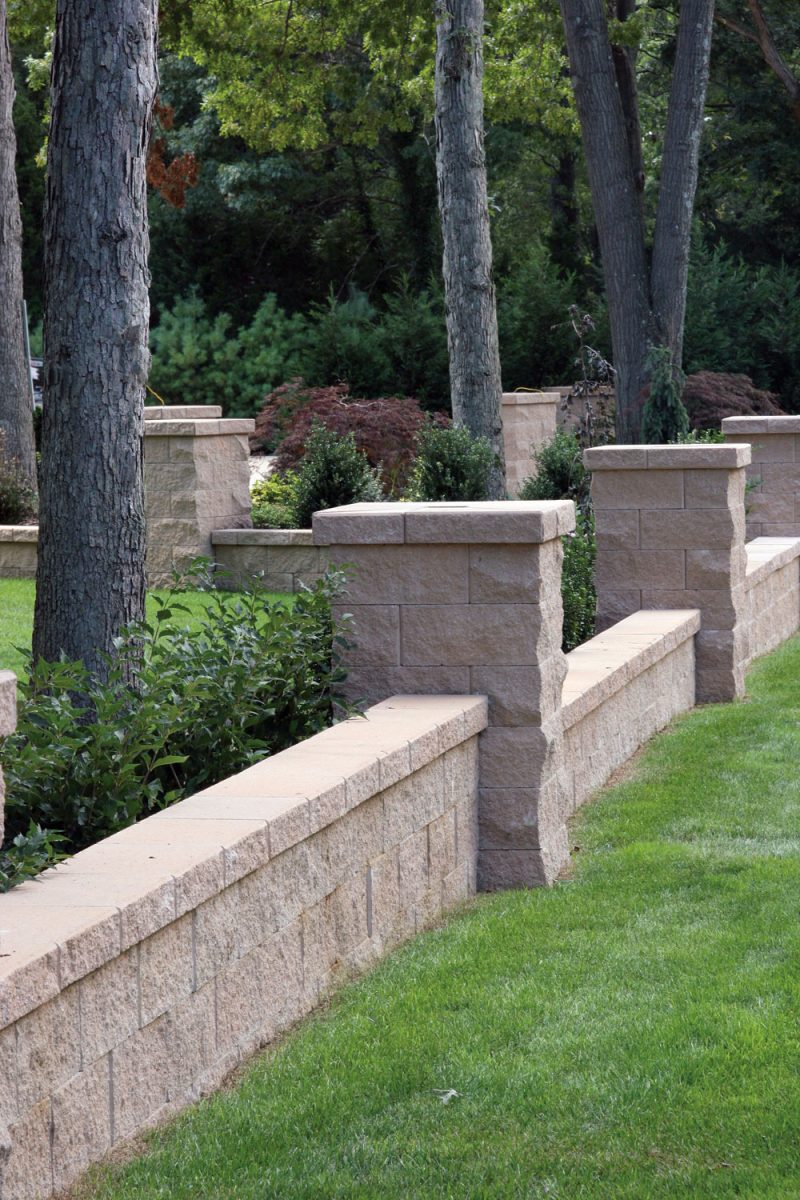 Retaining Walls – Rhodes Brick & Block Co.